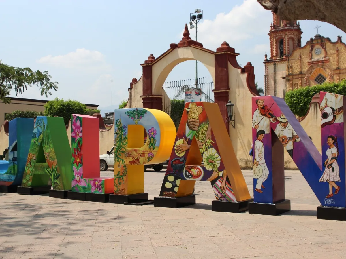 Así celebra Jalpan de Serra su XII aniversario como Pueblo Mágico ...